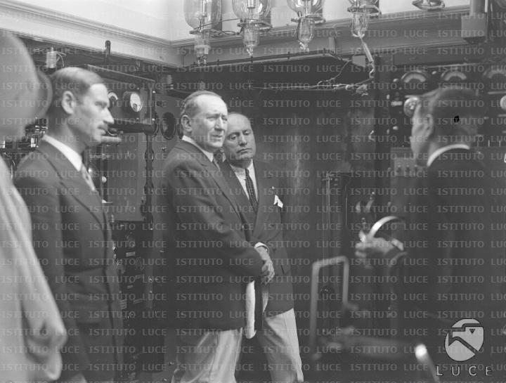 Cofanetto con Fascio in argento di M. Buccellati, donato a S.E. Il Duce ...